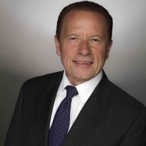 Rich Marriott Biography, Age, Wife, Family, Height, Net Worth and Salary