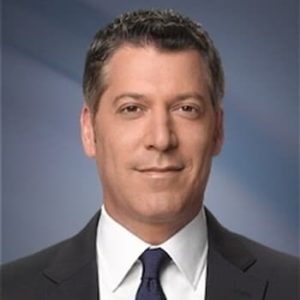 Scott Wapner CNBC, Wikipedia, Bio, Age, Family, Wife, Book, And Salary