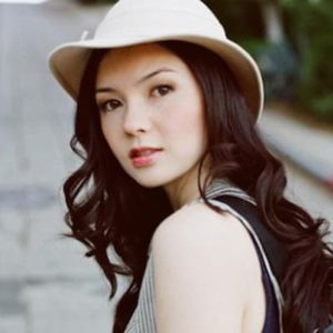 Marie Digby Bio, Age, Family, Husband, Say It Again, and Umbrella