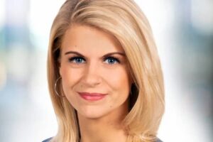 Liz Collin Bio, Age, Height, WCCO, Salary, And Net Worth