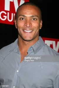 Mike Woods Bio, Age, Height, FOX5, Salary, And Net Worth